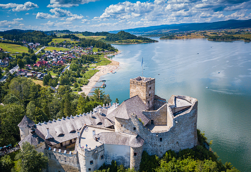 2-DNIOWA WYCIECZKA AUTOKAROWA. NIEDZICA – BACHLEDOWA DOLINA. – Agencja ...